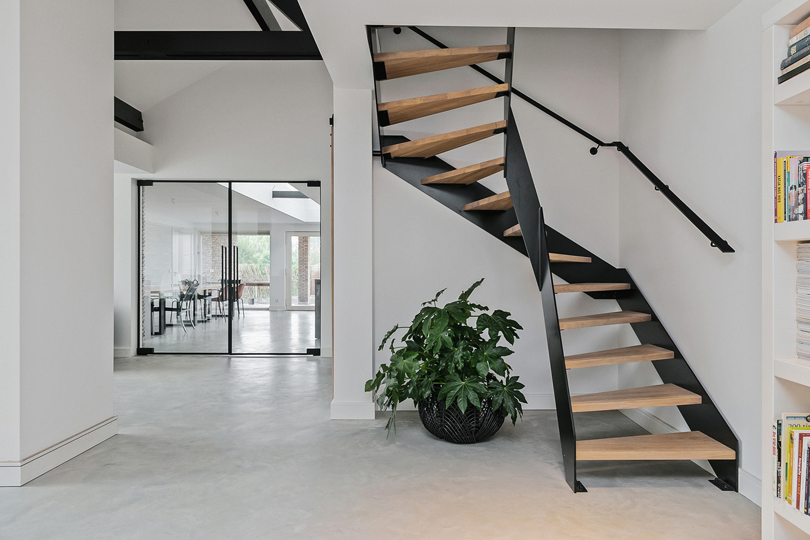 Zwarte trap | TrapDirect.nl